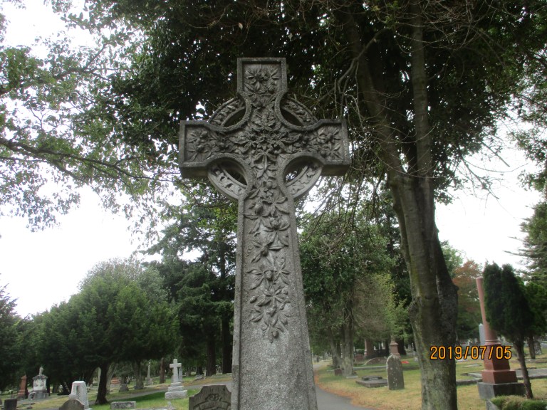 Monument Art: Crosses – Old Cemeteries Society of Victoria